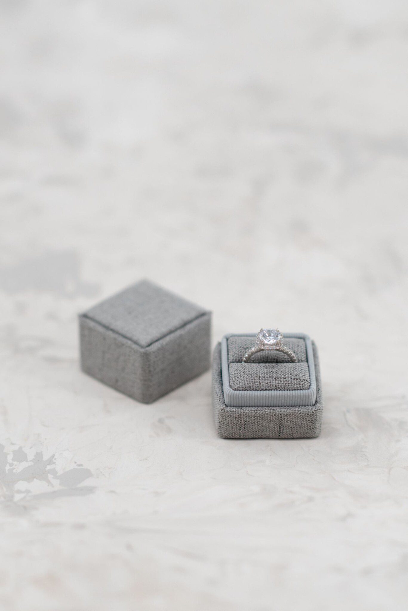 Square Linen Ring Box - The Styling Reserve